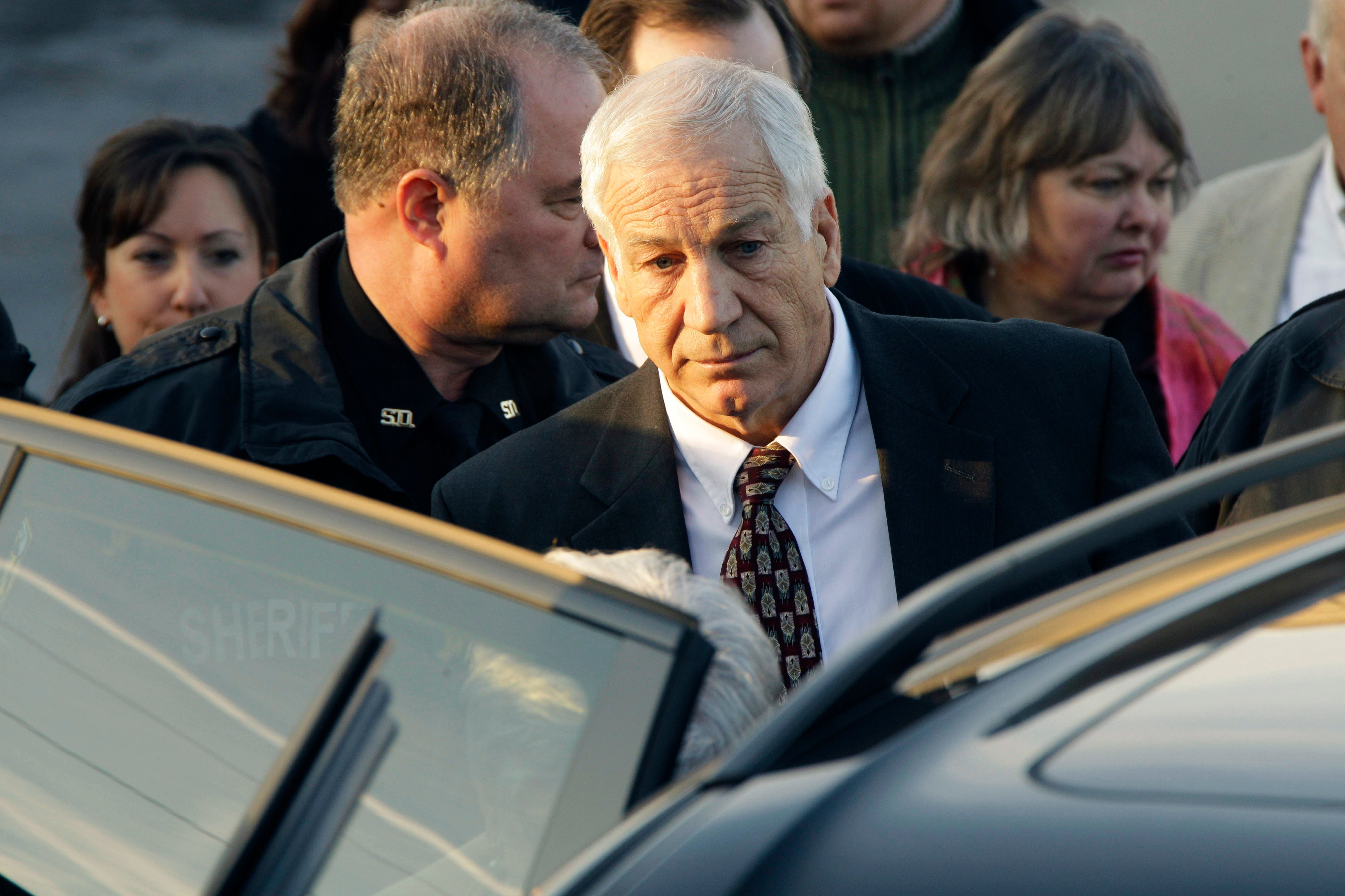 Lawyer Confirms No Plea Deal for Ex-Penn State Coach Jerry Sandusky ...