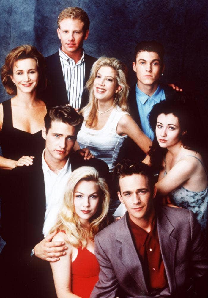 Shannen Doherty, Jason Priestley and the 'Beverly Hills, 90210' Cast ...