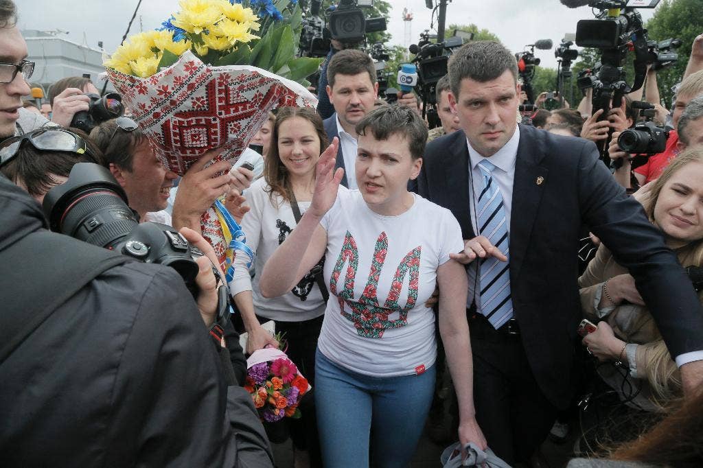 Ukrainian pilot returns home as unrivalled national hero | Fox News