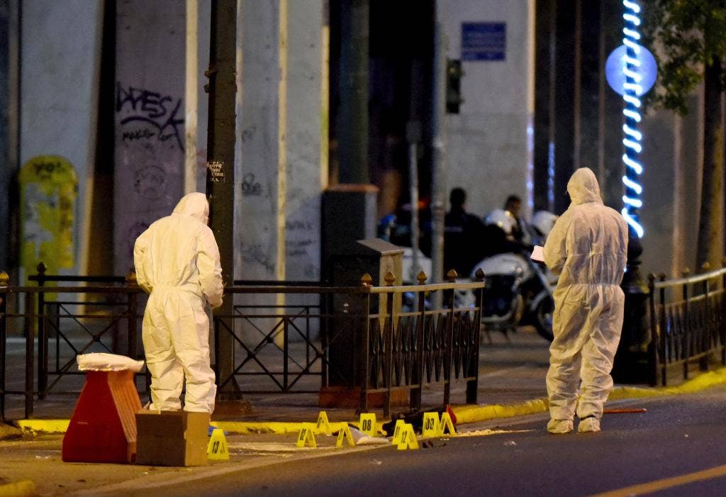 Greek police destroy suspected bomb outside Athens ministry | Fox News