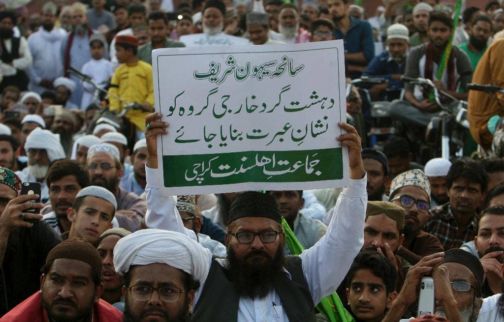 Pakistan: Airstrikes target militants on Afghan border | Fox News