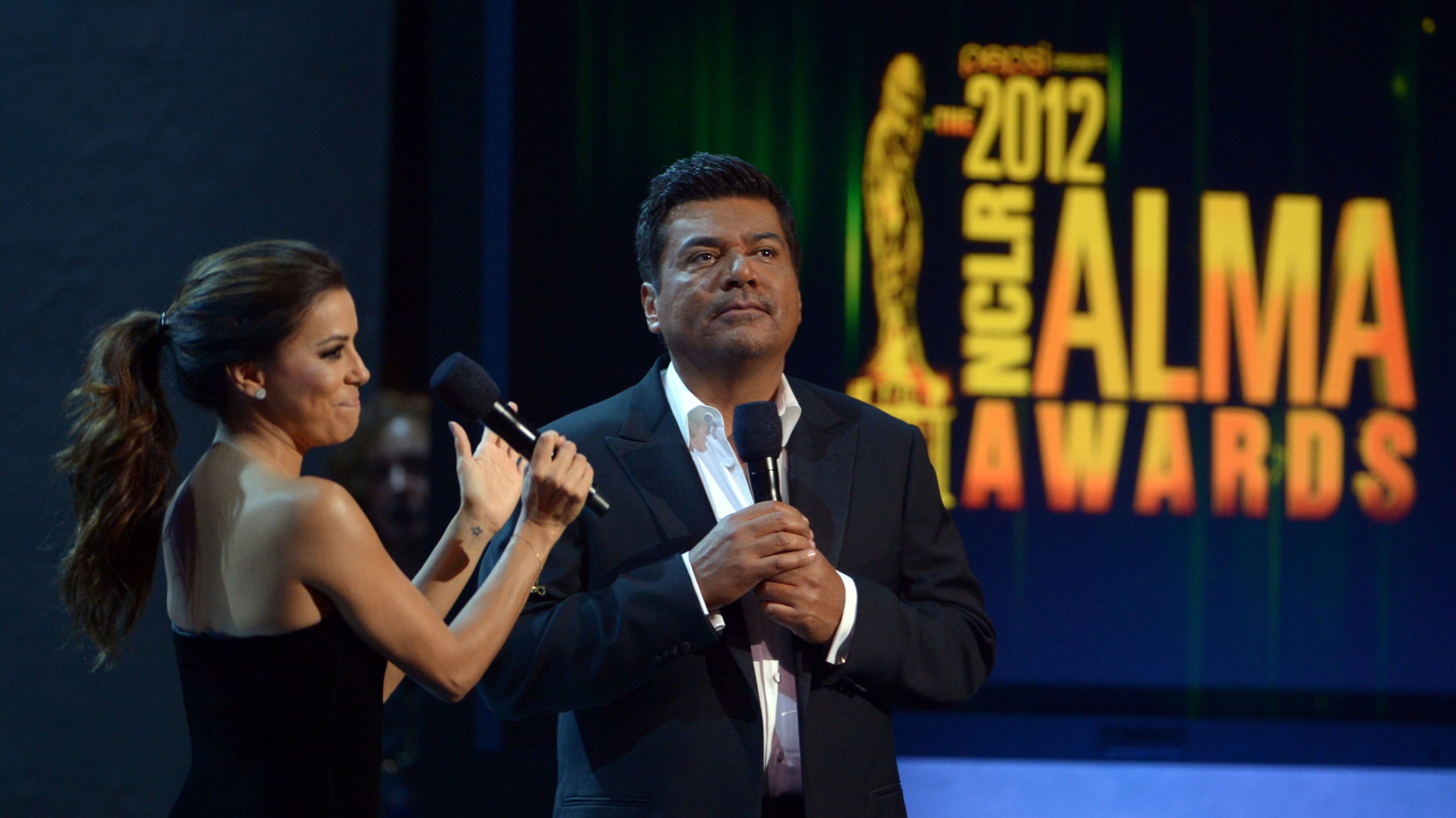 Robert Rodriguez, Carlos Santana Among Honorees At 2013 ALMA Awards ...