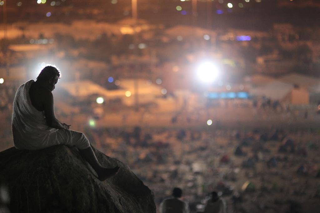 Muslim pilgrims gather in valley for day of prayer, the pinnacle of ...