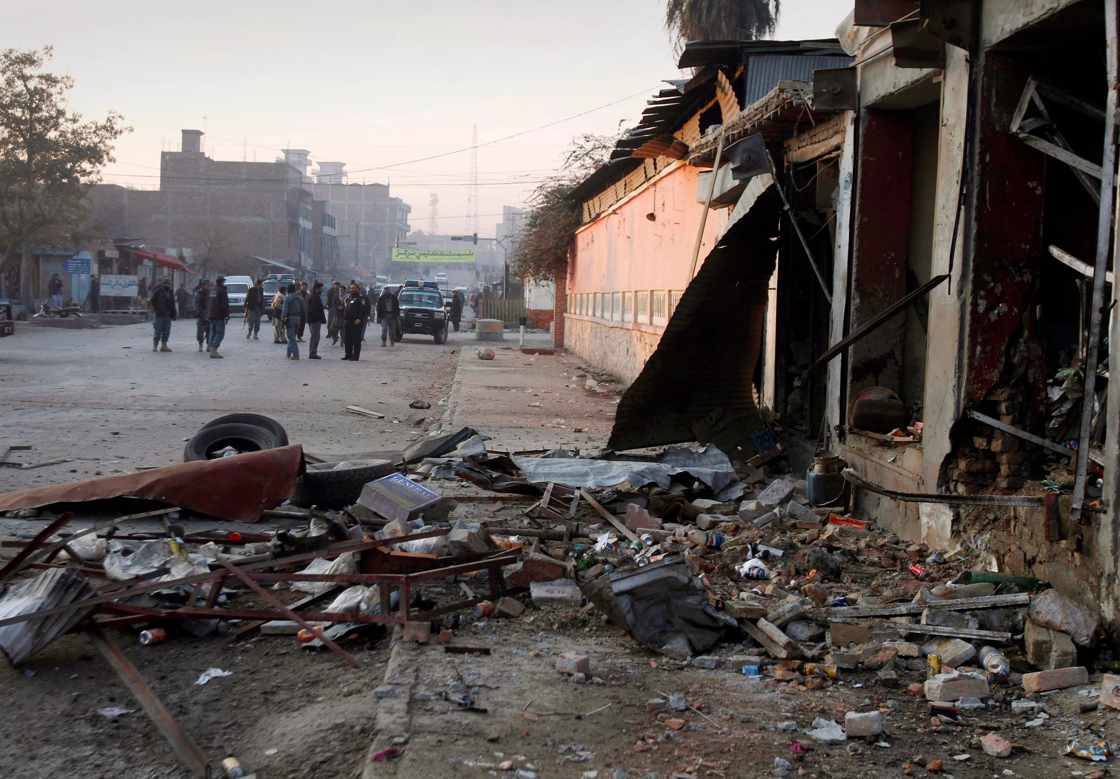 Insurgents Try to Storm Afghan Government Building | Fox News