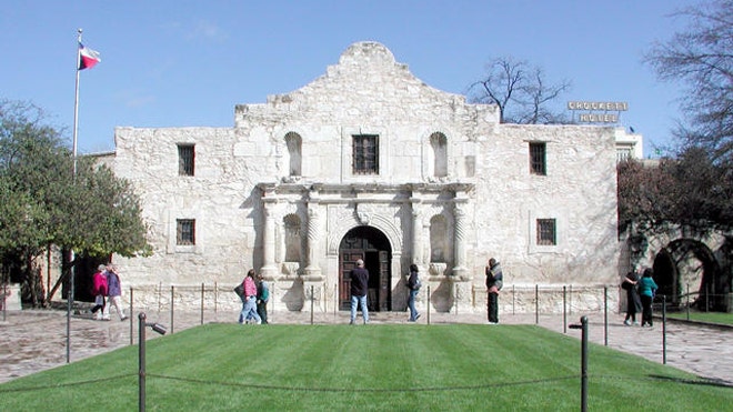 San Antonio and Texas officials working together to give the Alamo a ...