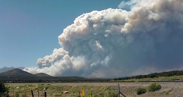 Winds a Challenge for Crews Battling Arizona Wildfire | Fox News