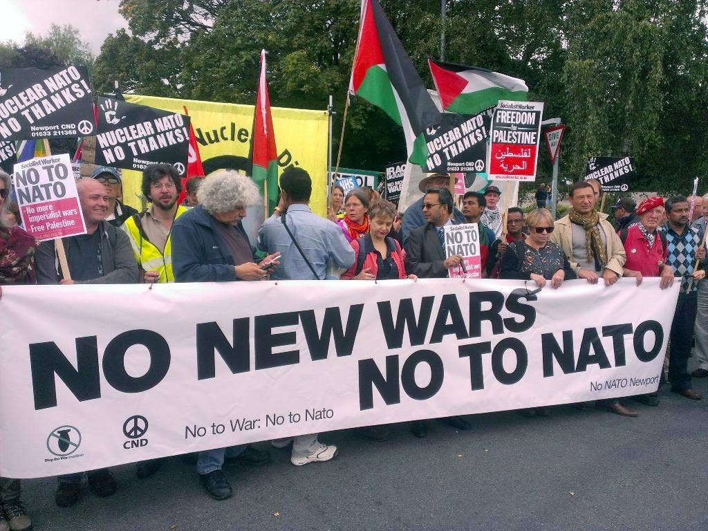 Hundreds of peace protesters march in Wales before NATO summit | Fox News