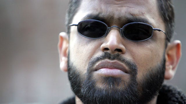 UK police arrest ex-Gitmo inmate over suspected Syria terror training ...