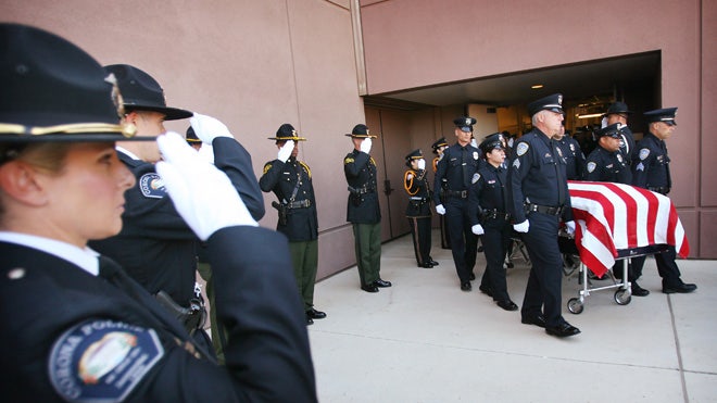 Thousands attend memorial to honor California police officers killed in ...