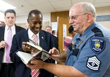 New Poll Shows Carson Closing in on Trump | Fox News