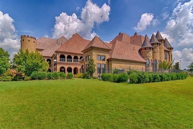 8 Things You Need to Know About This Castle in Texas | Fox News