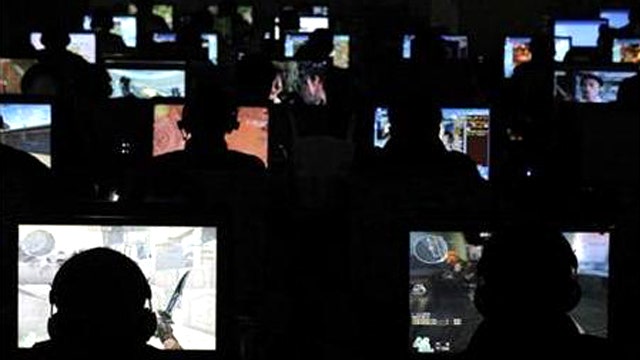 Chinese hackers reportedly sought data on US workers with security ...