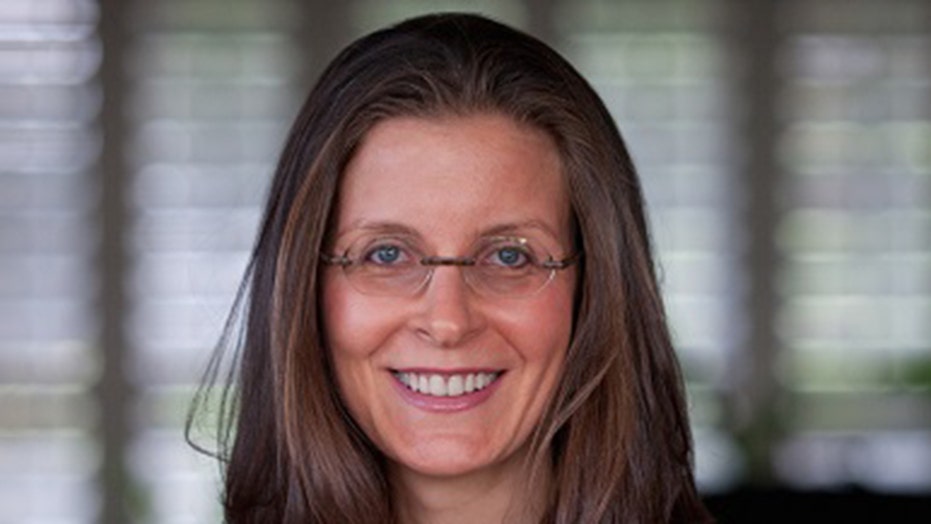 Family of Seagram's liquor heiress nabbed in NXIVM sex cult arrest pays ...