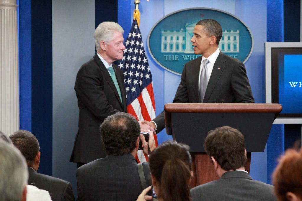 President Obama Gives Spotlight to Former President Clinton, and ...