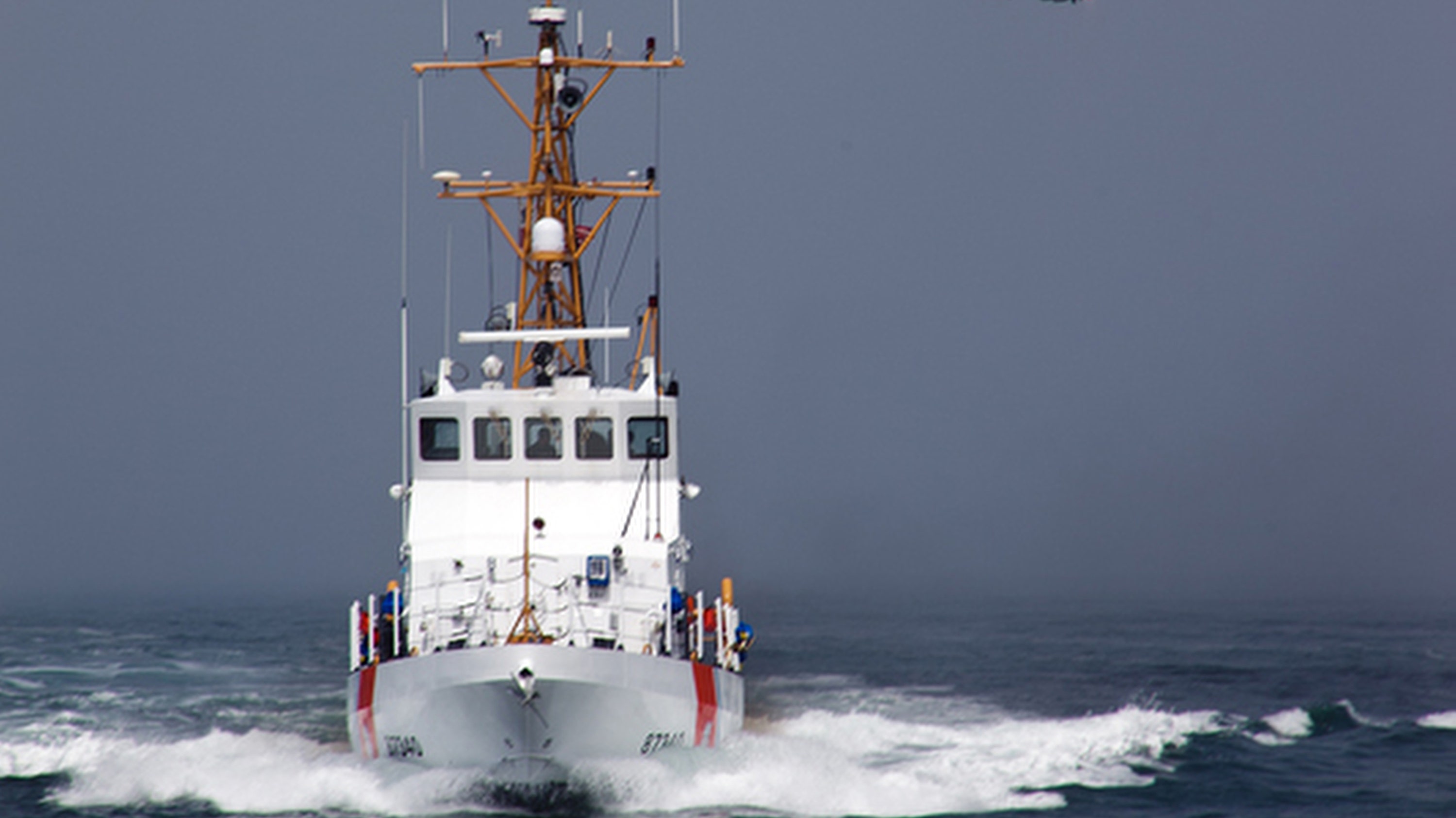 Coast Guard Shot Gun to Avoid Fatal Crash | Fox News