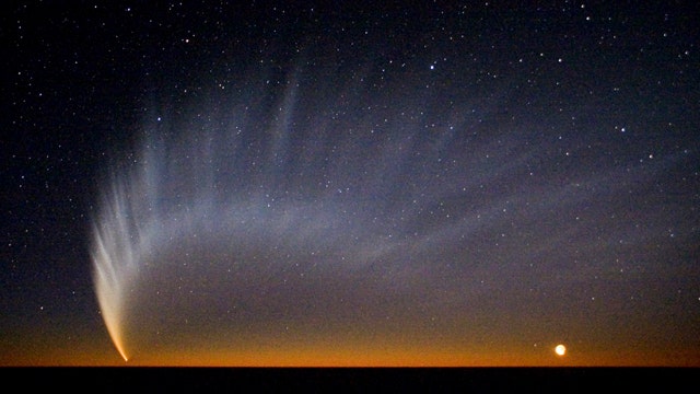 Stunning Comet's Size Shocks Scientists | Fox News