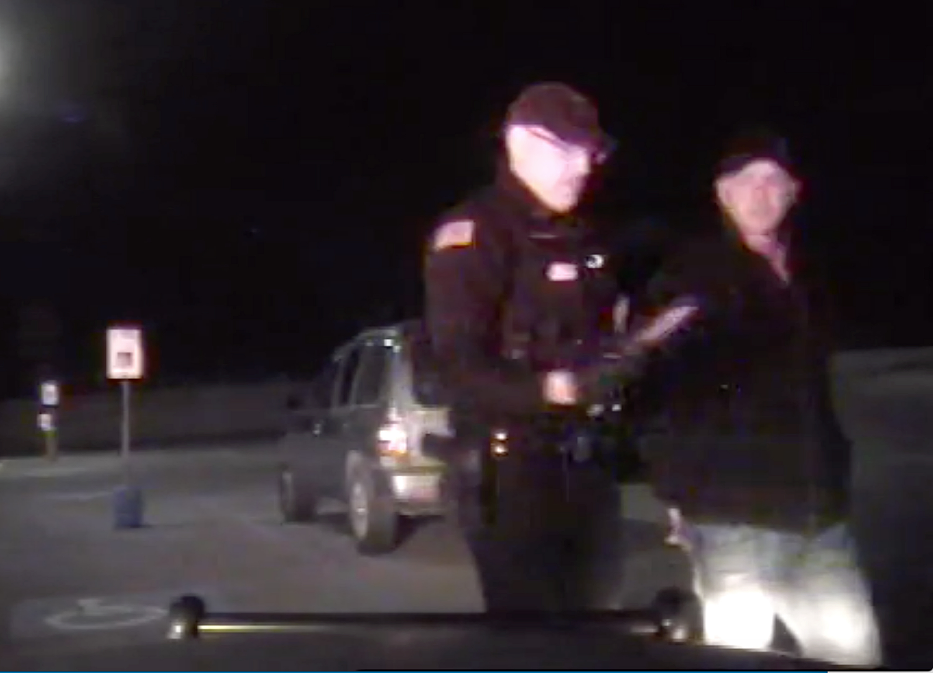 APNewsBreak: Alaska cop cleared in shooting death of suspect | Fox News