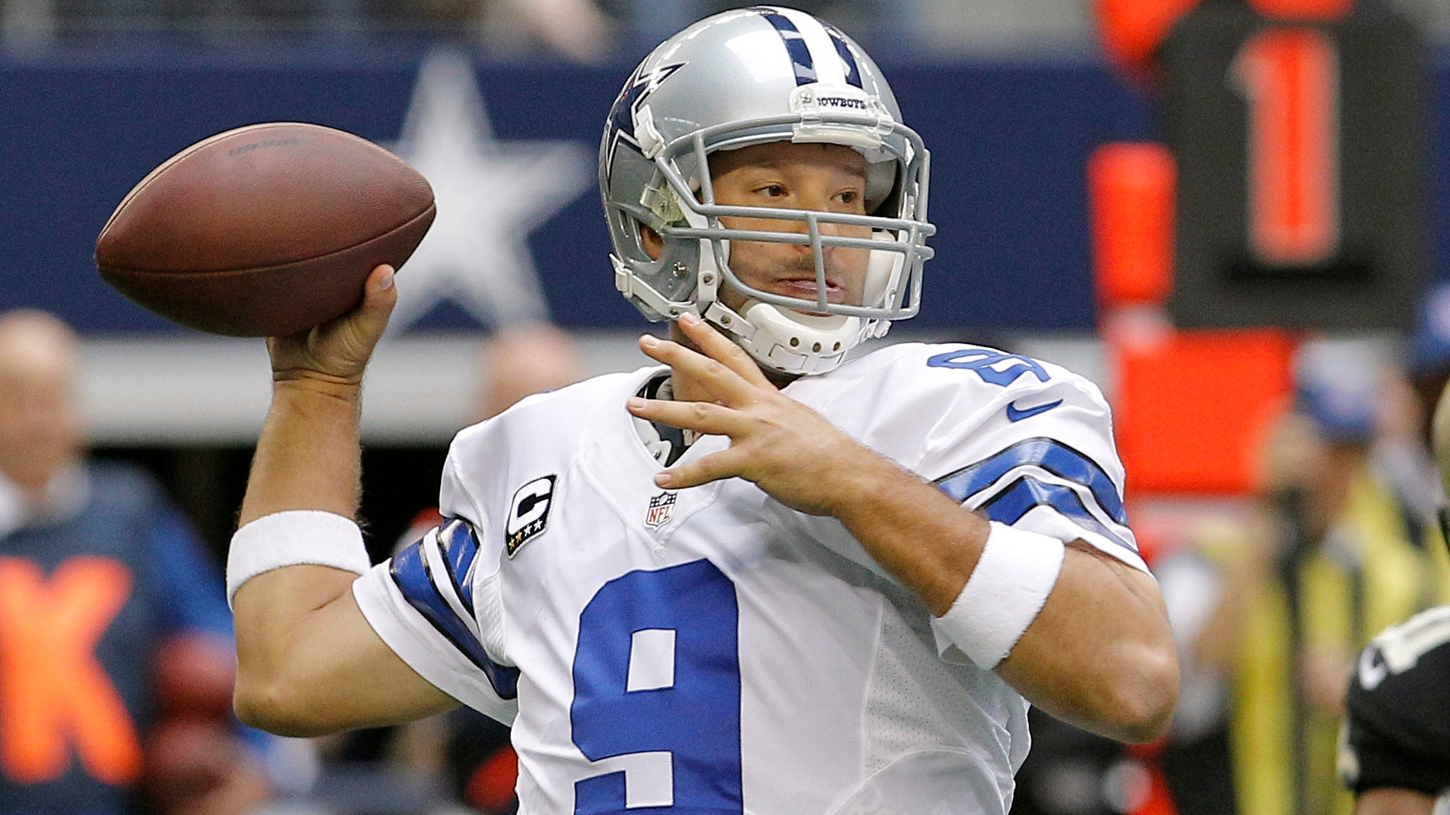 Tony Romo, Dallas Cowboys QB, Will Miss 3 Weeks After Surgery | Fox News