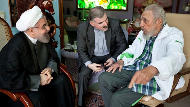 Iranian president meets with Raúl and Fidel Castro during stop in ...