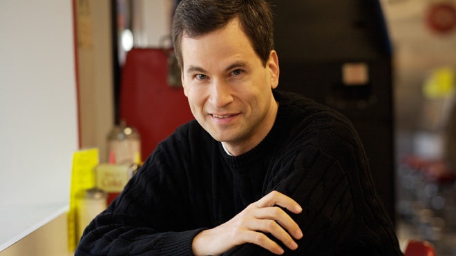Influential New York Times tech columnist David Pogue defects from ...