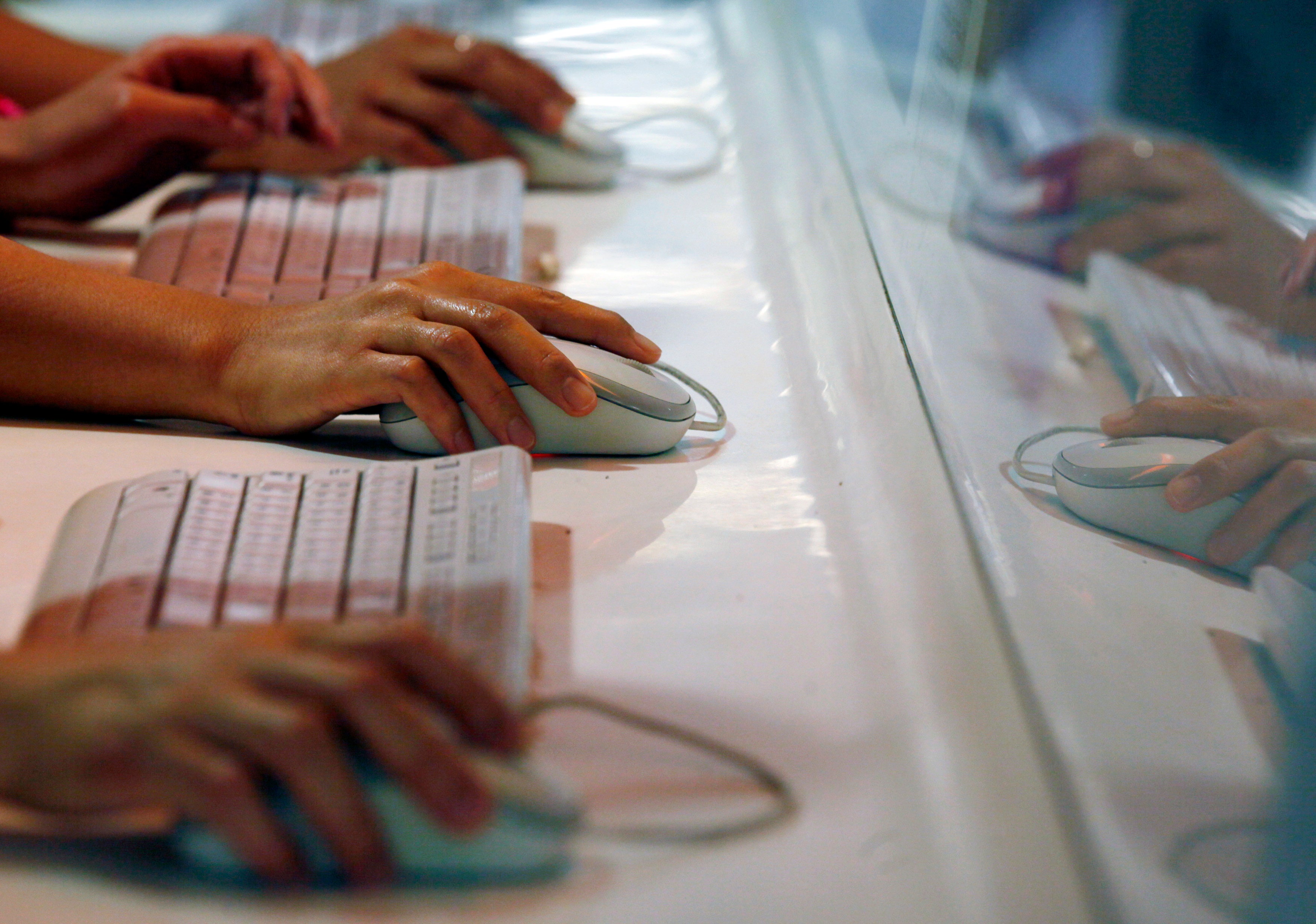 Opinion: Battle over Internet regulations is the civil rights struggle ...