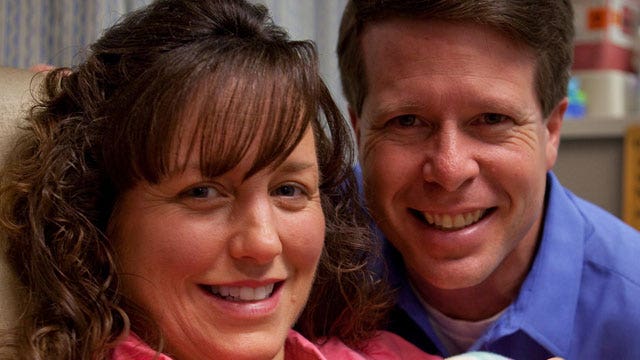 Duggar Family Says Baby Number 19 'Getting Stronger' | Fox News
