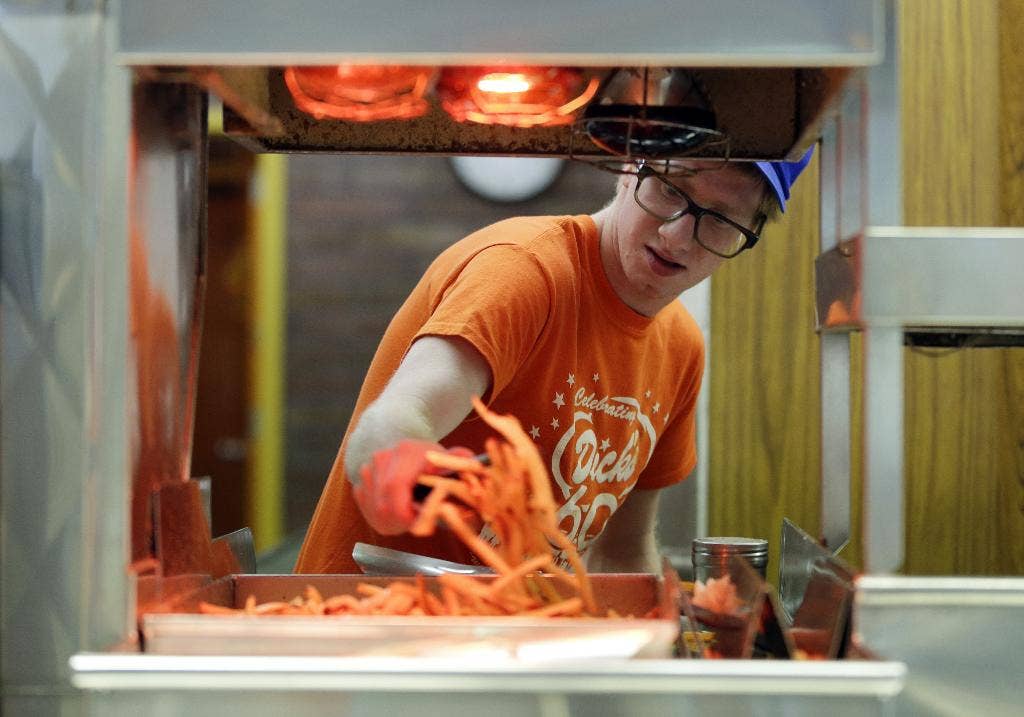 US service sector expands at fastest pace in 8 months as new orders ...
