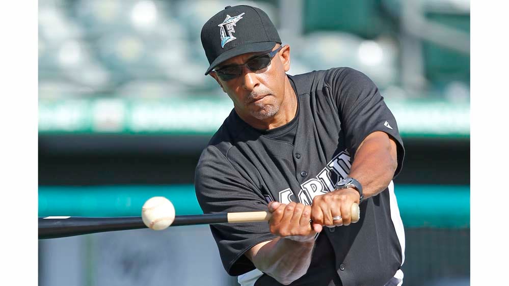 Edwin Rodríguez, Manager of the Florida Marlins, is El Dirigente | Fox News