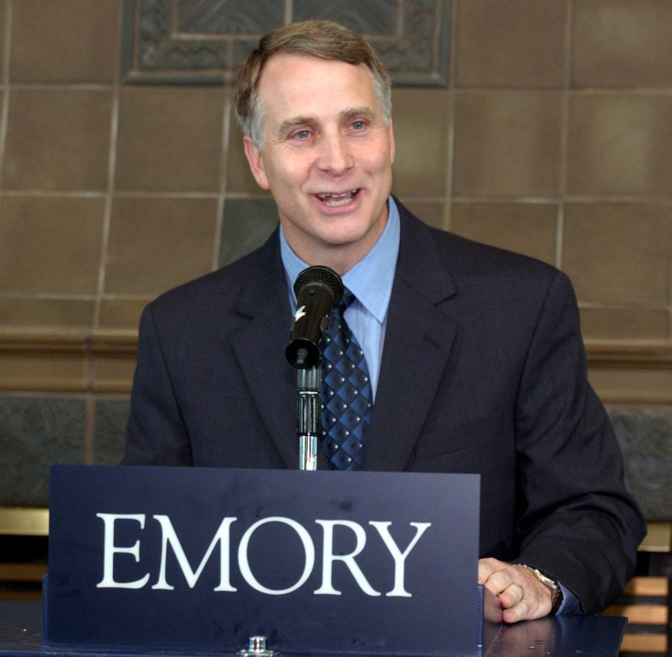 Emory president's essay on three-fifths compromise drawing controversy ...