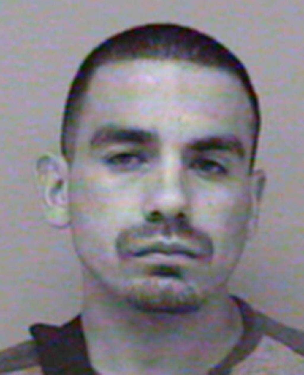 Authorities searching for 5 inmates who fled from the Madera County ...