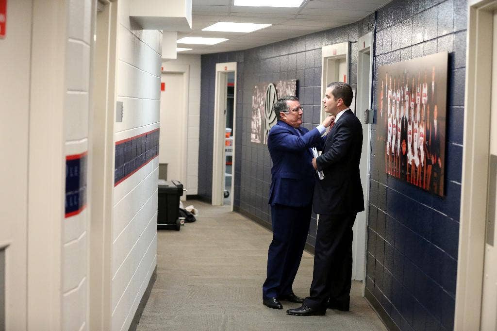 Rick Insell bests son Matt in first father-son coaching matchup in DI ...