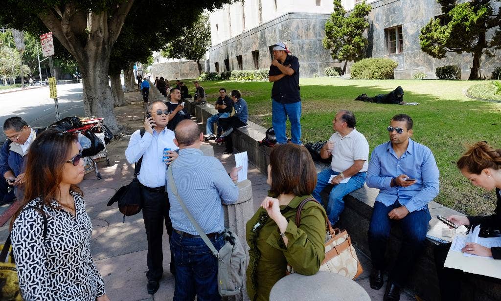 Woman arrested after bomb threat prompts evacuations of 2 downtown LA ...