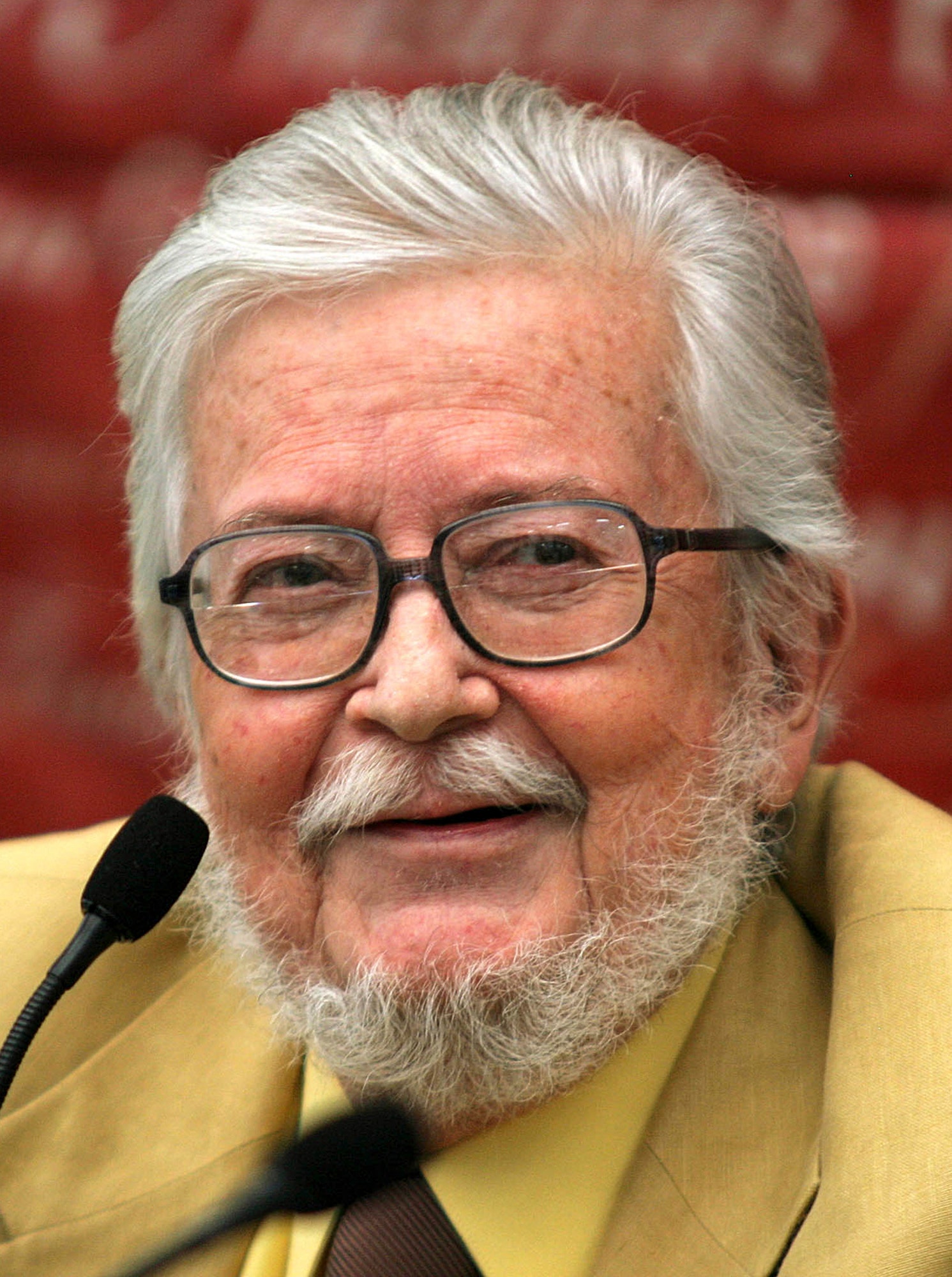 Mexican author Fernando del Paso wins prestigious Cervantes literary ...