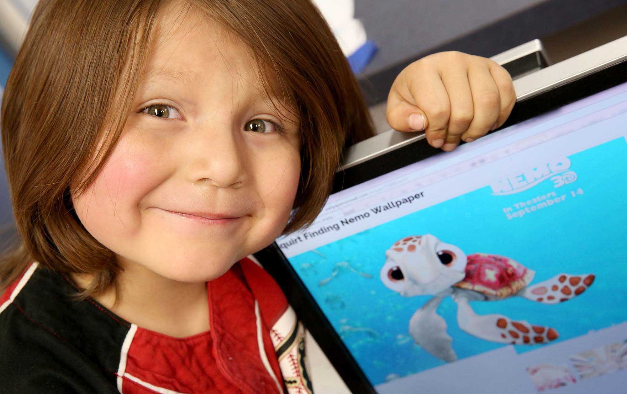 Local Arizona kids in voice cast of 'Finding Nemo' for Navajo audience ...