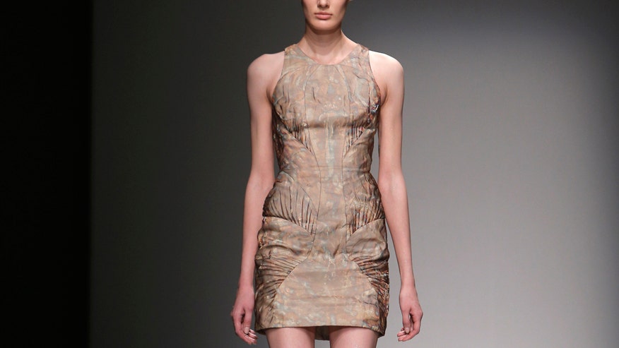 France outlaws employment of anorexic fashion models | Fox News