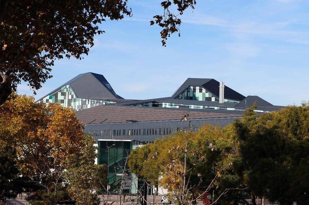 France's army chiefs move into new 'Pentagon,' high-security base ready ...