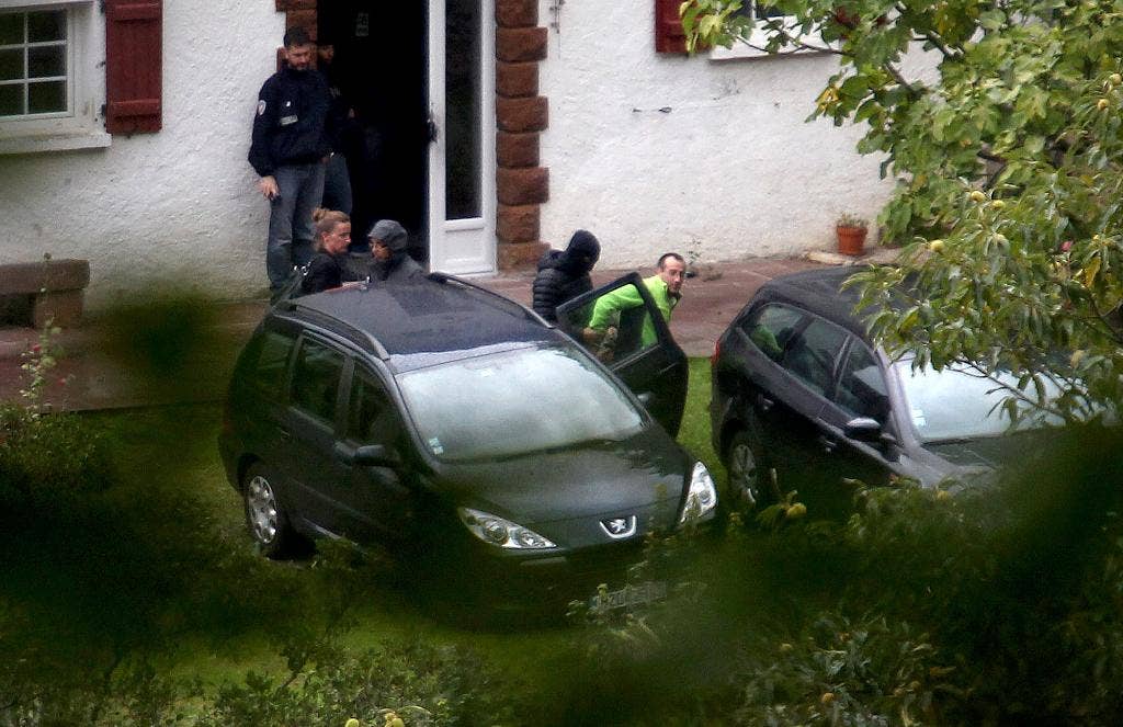 Spain: The 2 top leaders of ETA arrested in raid in French Pyrenees on ...