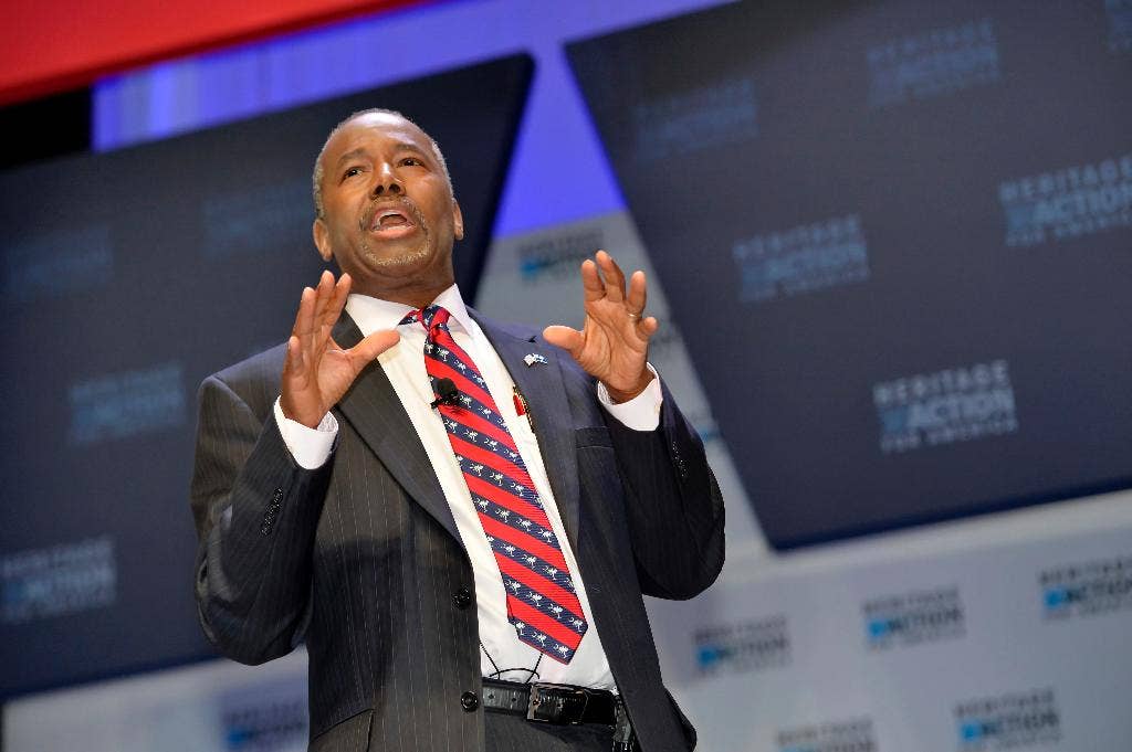 Republican presidential candidate Ben Carson sees upside from Muslim ...