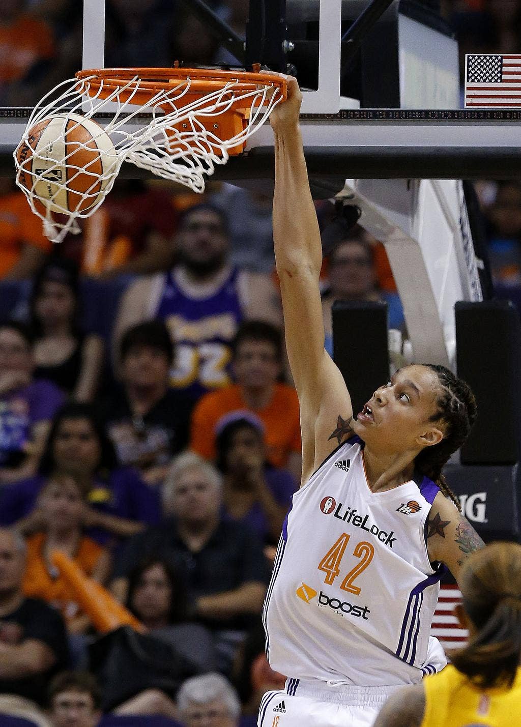 Phoenix star Brittney Griner brings dunking skills in pro debut at ...