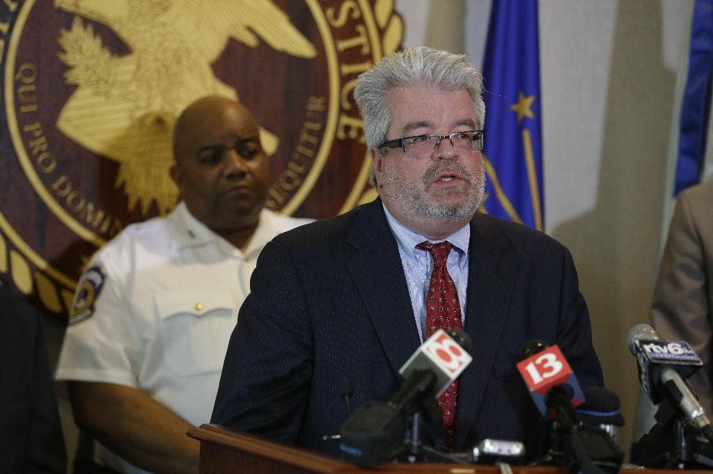 Indiana team that raided Fogle's home used mobile laboratory, special ...