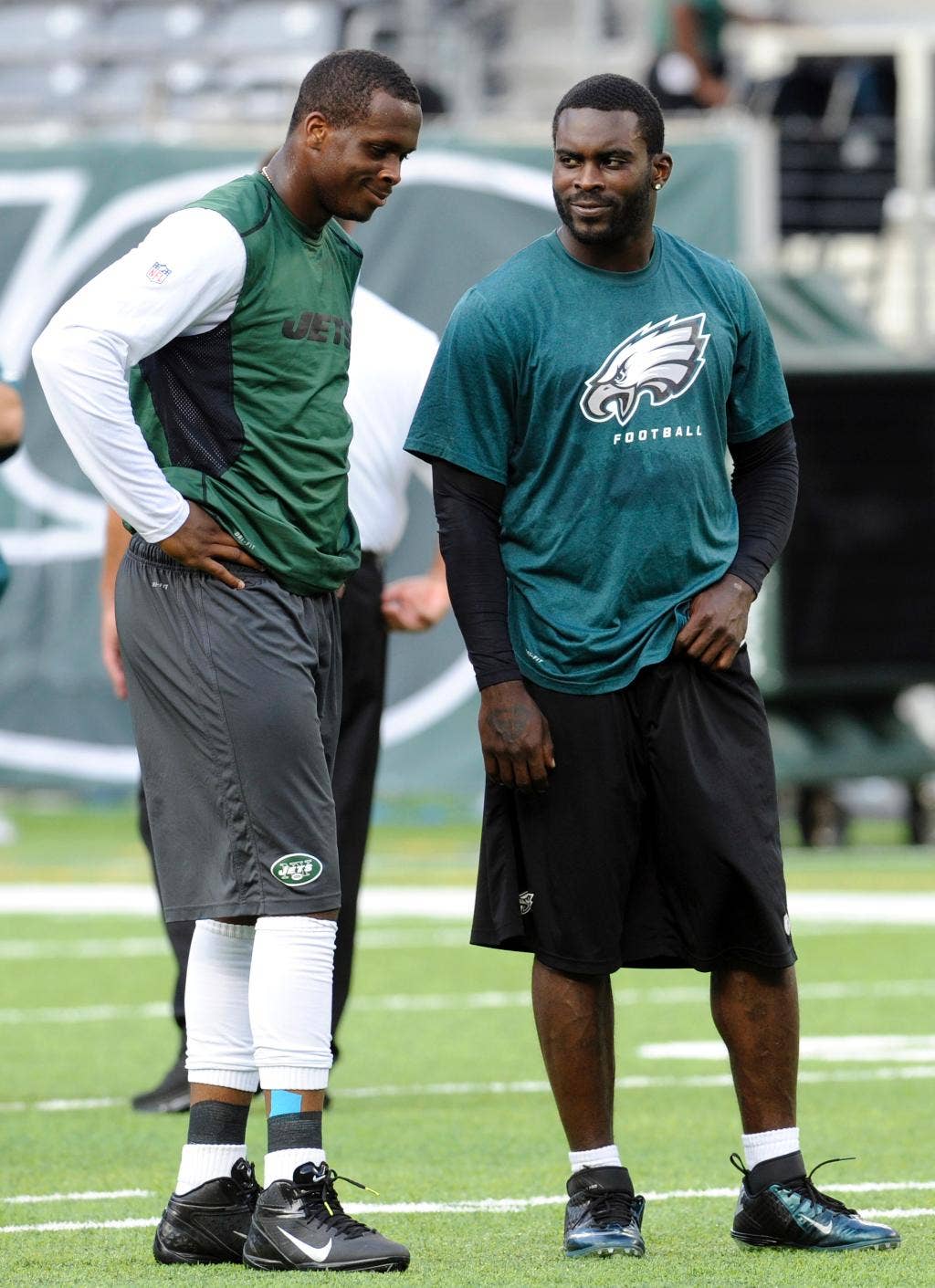 Despite competition, Jets QB Geno Smith eager to work with newly signed ...