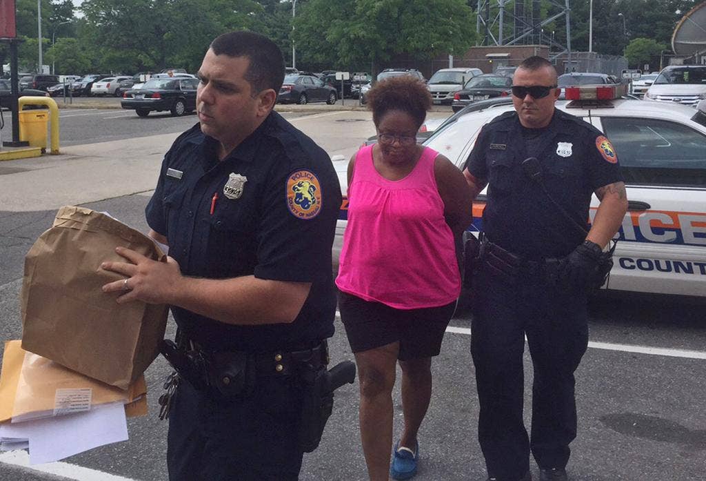 NY woman accused of helping son kidnap ex-girlfriend and baby, holding ...