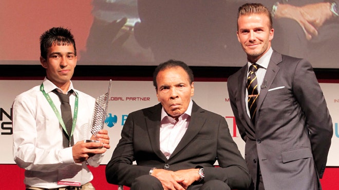 Muhammad Ali gala kicks off Olympic party season