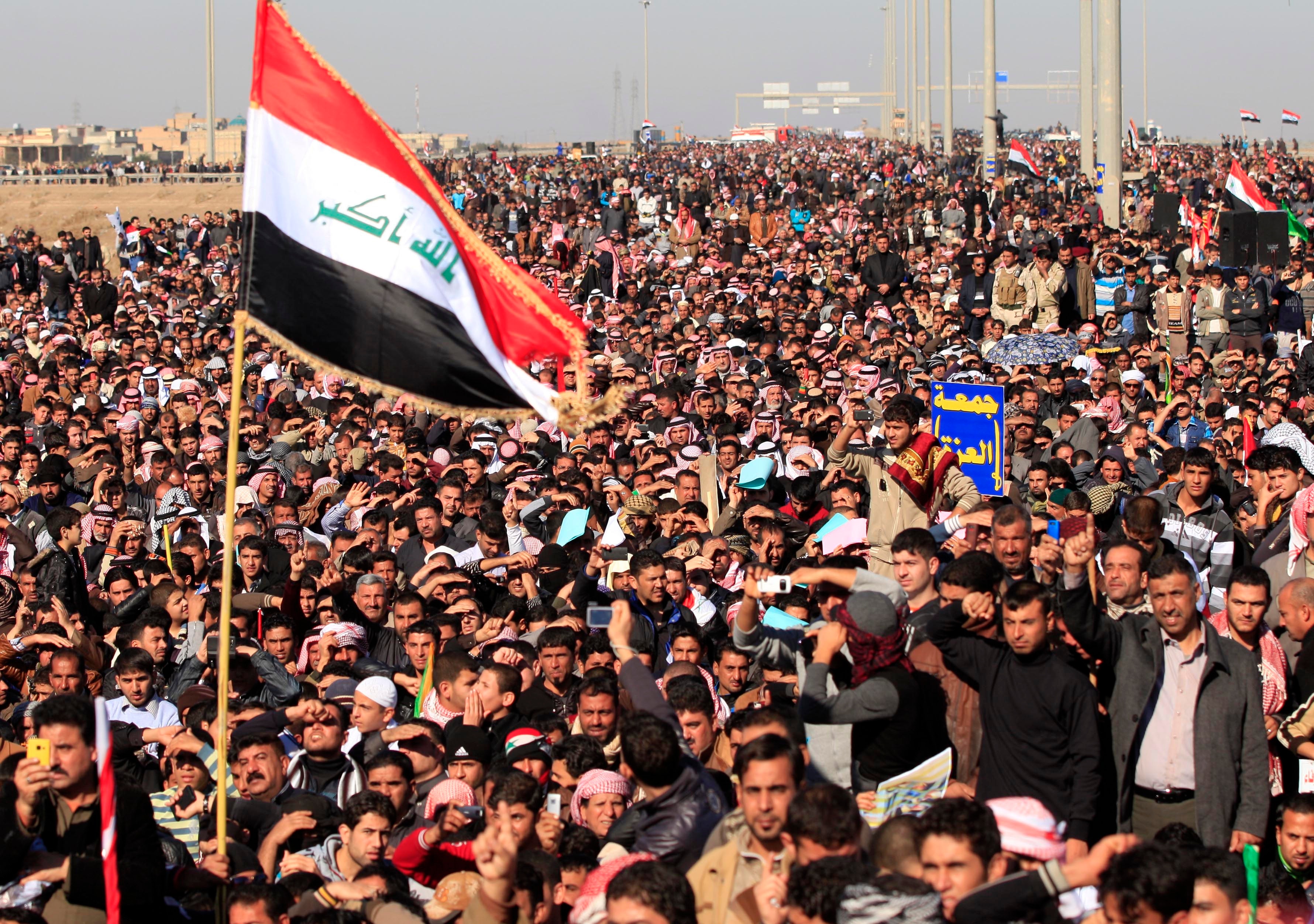 Thousands of Sunnis protest government in several Iraqi cities | Fox News