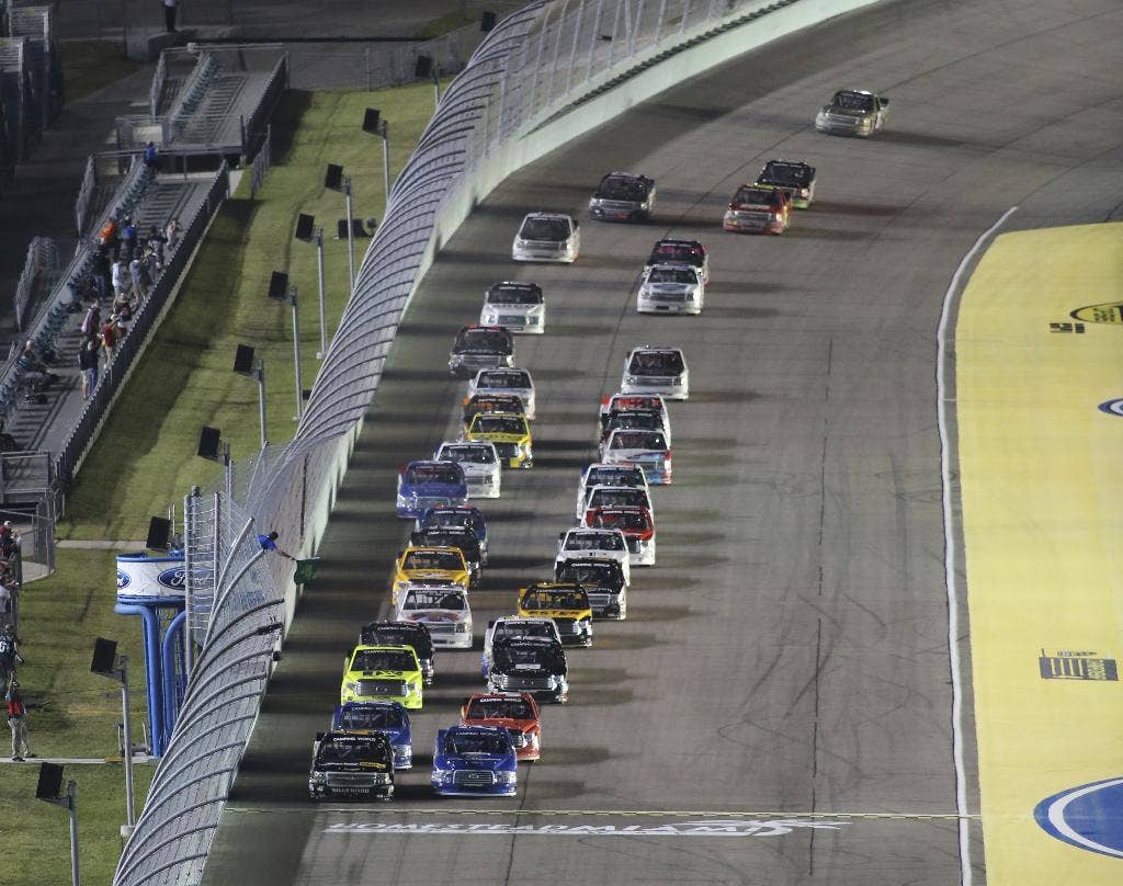 Crafton clinches 2nd straight NASCAR Truck Series championship; Wallace ...