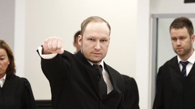 Policeman testifies chaotic scene allowed confessed Norway killer to ...