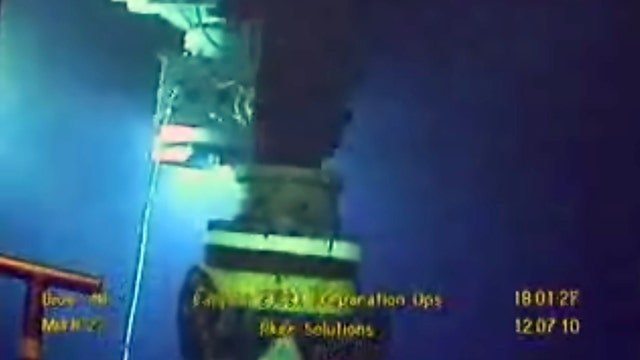 BP Lowers New Cap on Busted Well in Latest Attempt to Stop Gushing Oil ...