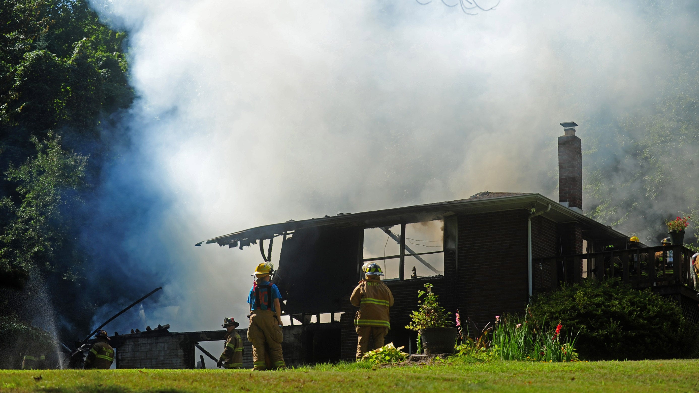 Two Dead After Small Plane Crashes Into Western Pa. Home | Fox News