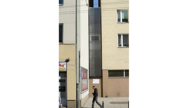 Polish architect designs 4 foot wide livable house | Fox News