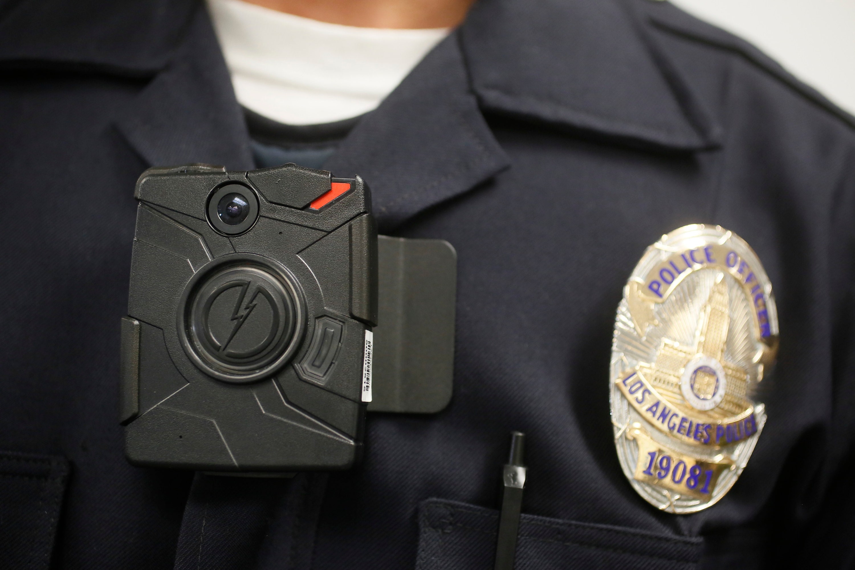 Officers' body cameras raise privacy concerns | Fox News